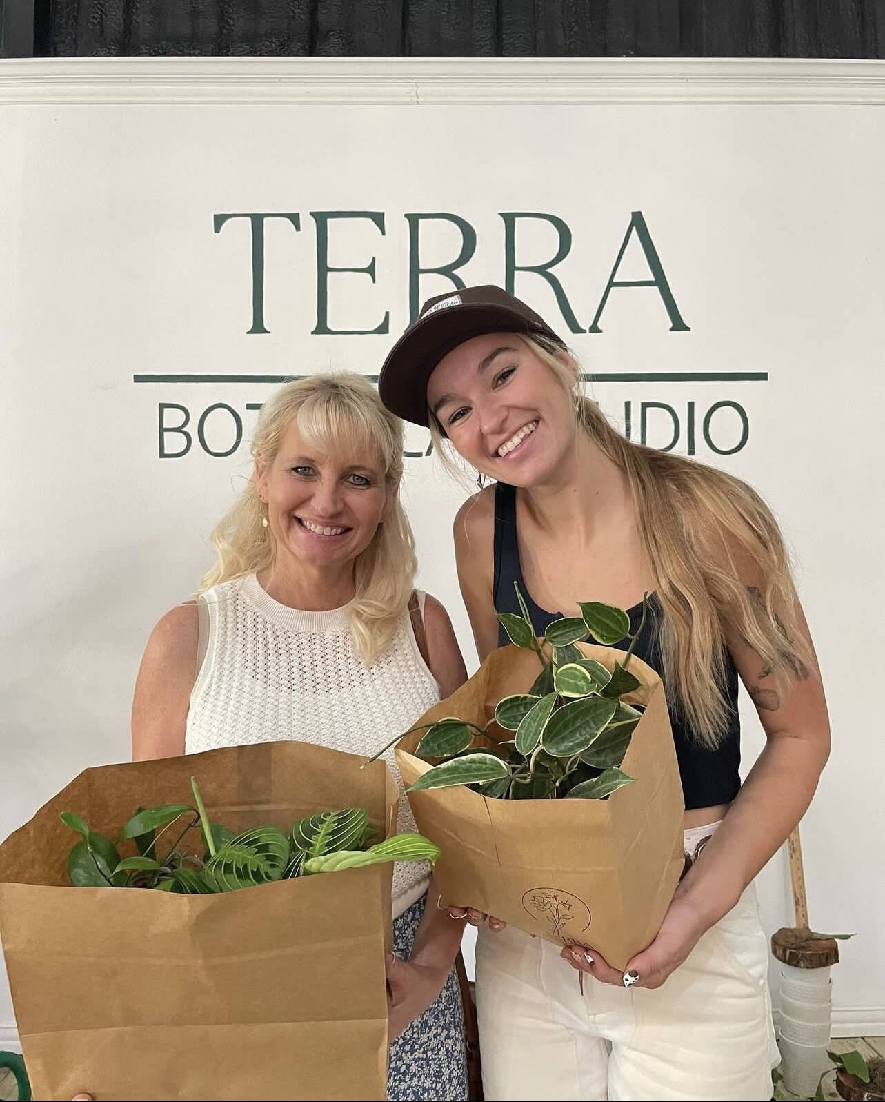 Home | Terra Botanical Studio